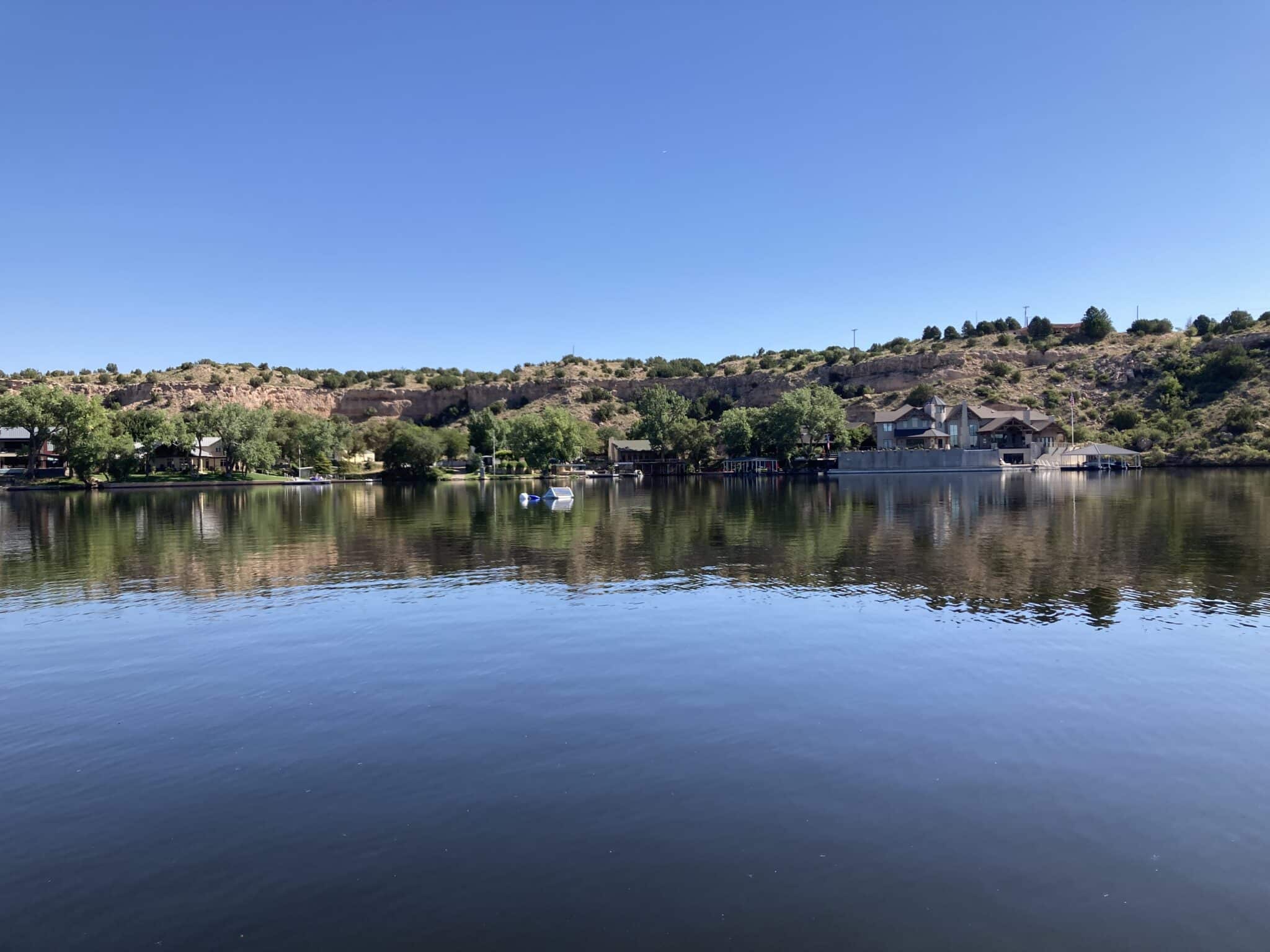 Ultrasound Technology Restores Balance in a Recreational Lake - LG Sonic